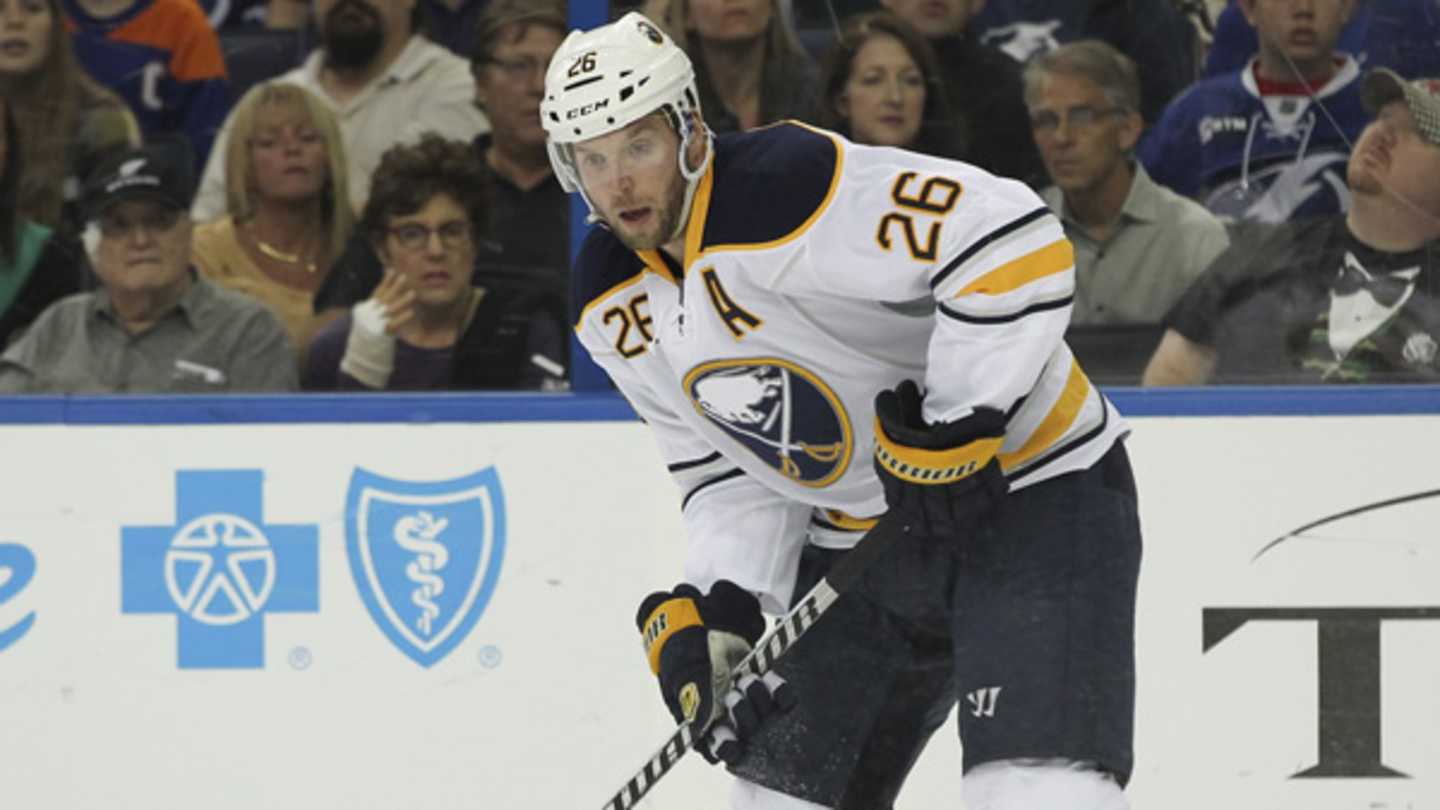Buffalo Sabres trade Thomas Vanek to Islanders for Matt Moulson, draft ...