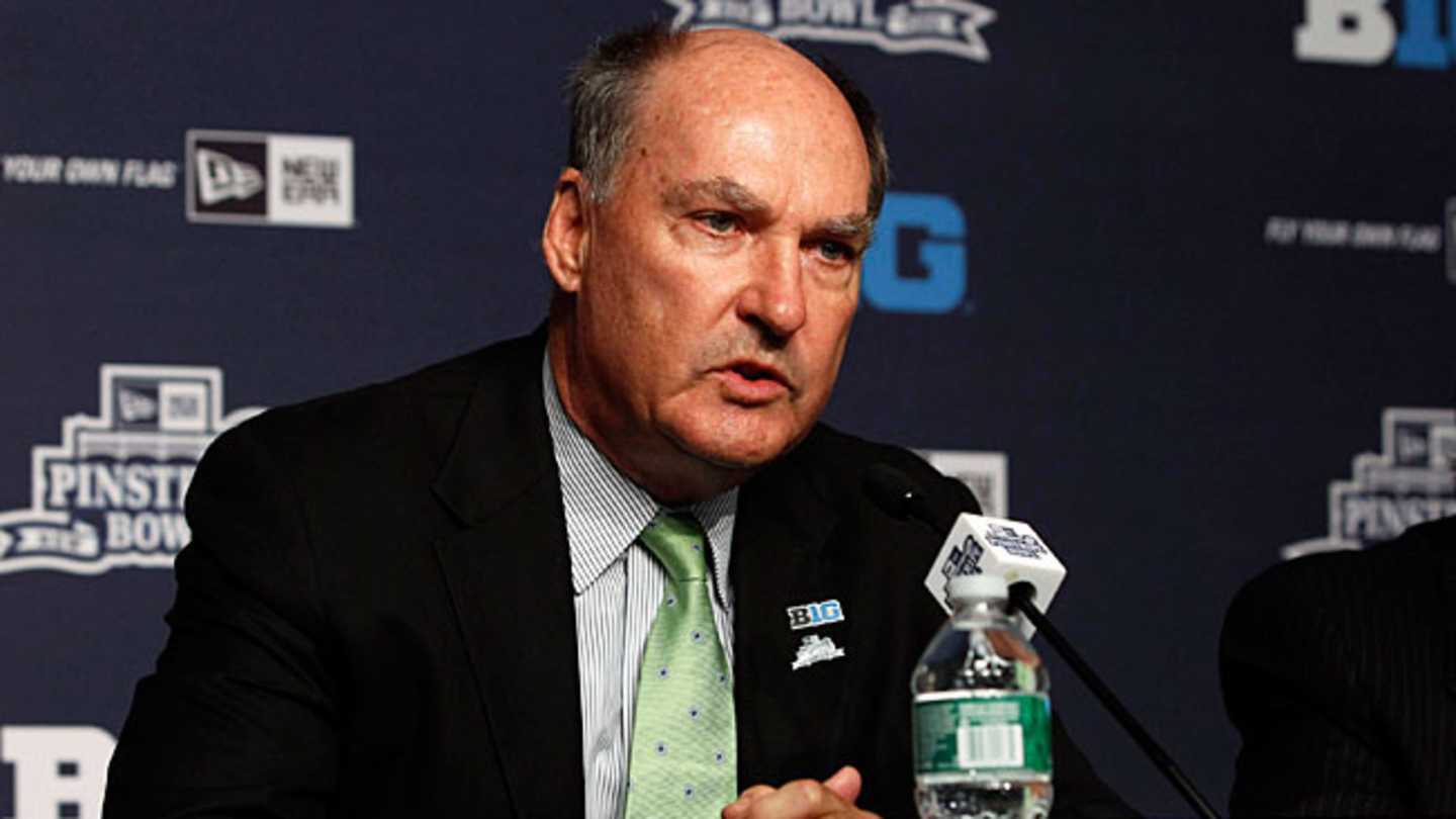 Andy Staples: College leaders must resolve NCAA issues once ...