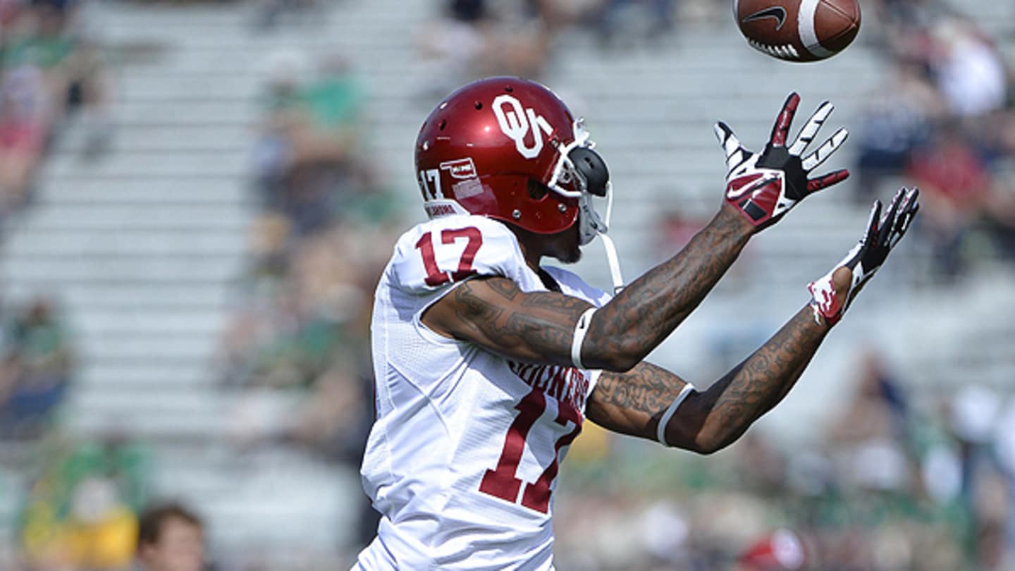 Report: Oklahoma receiver Trey Metoyer charged with indecent exposure ...