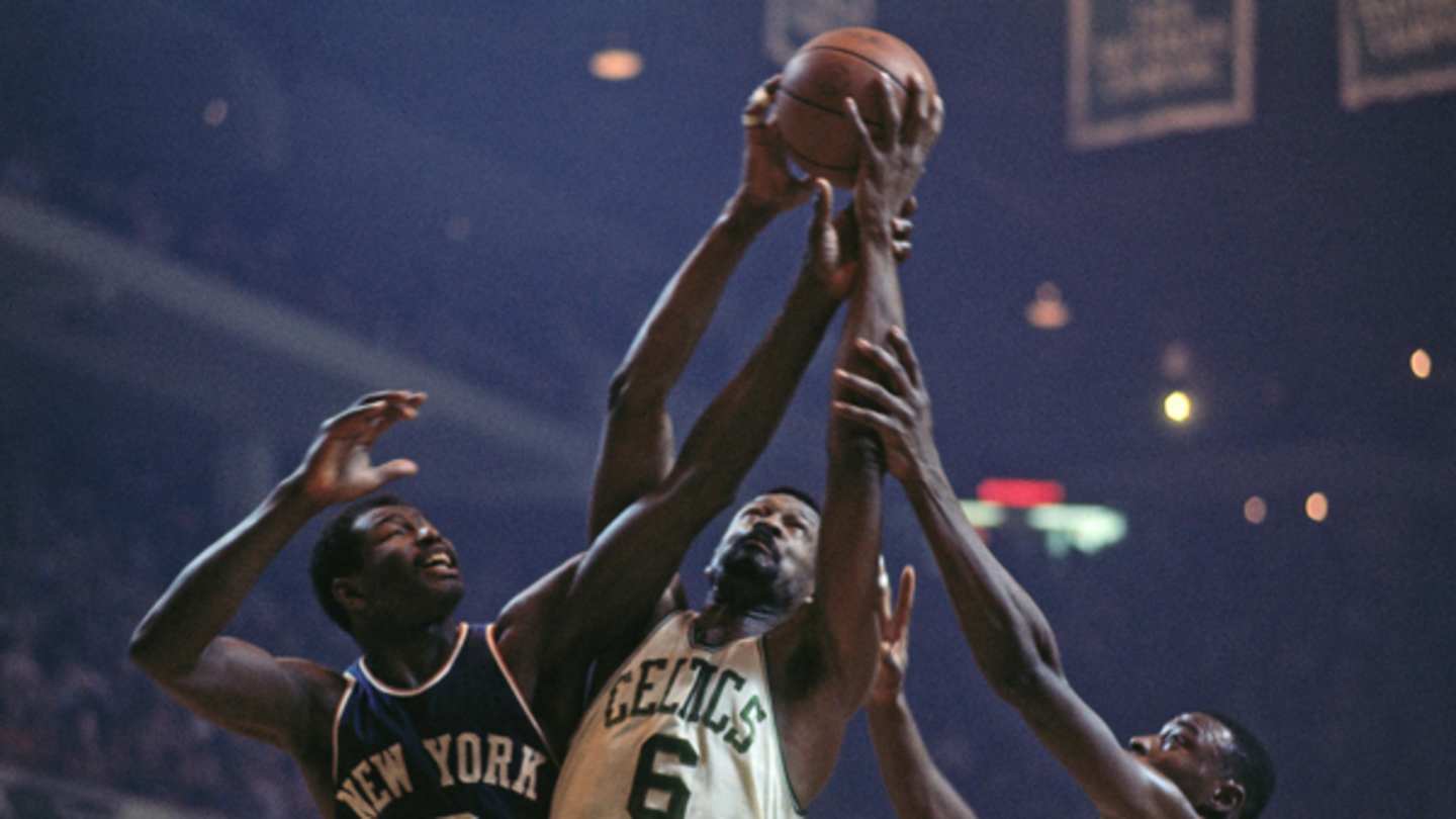 Hall of Famer Walt Bellamy dies at 74 - Sports Illustrated