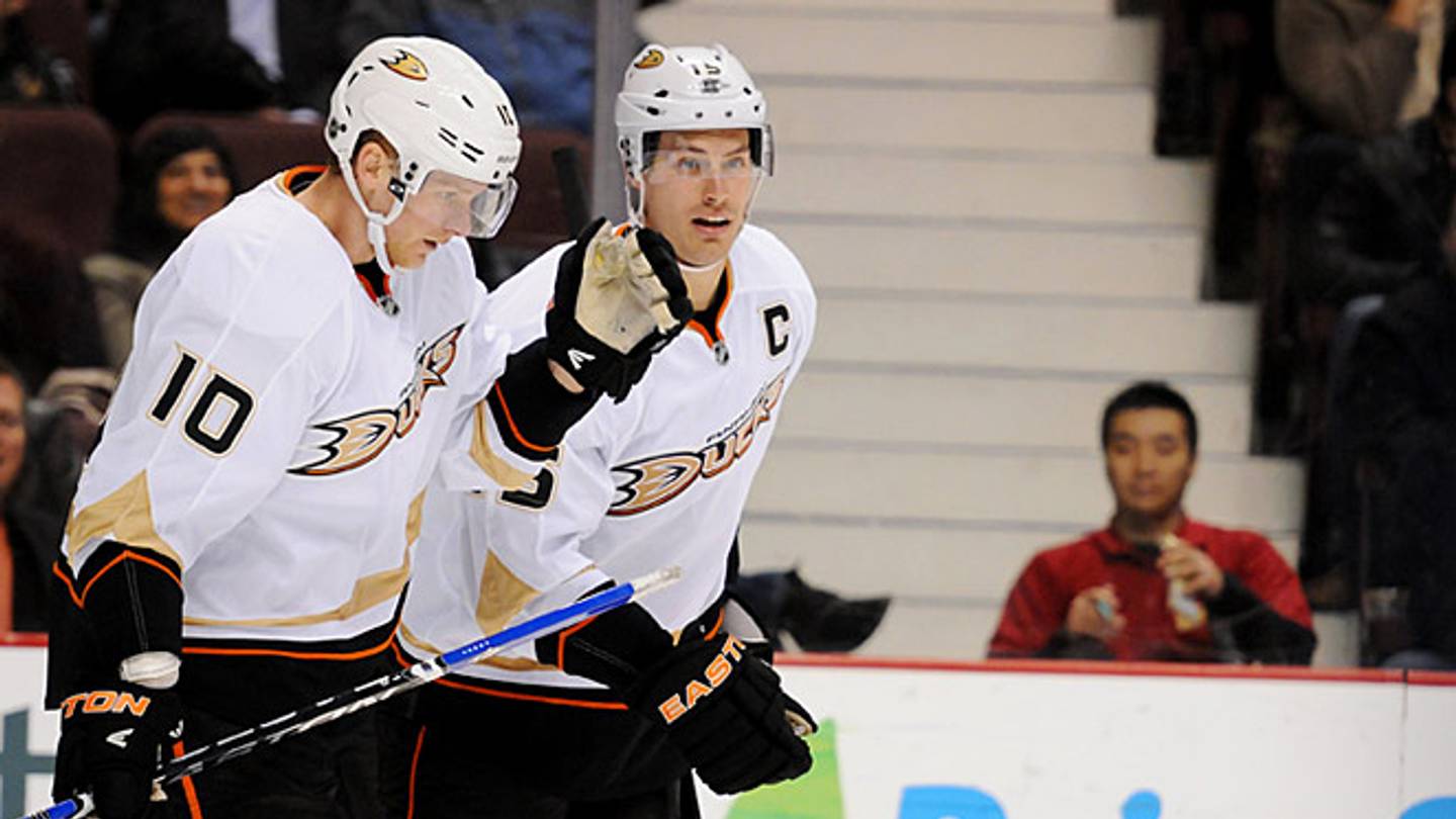 Ducks' Perry, Getzlaf return with futures in doubt - Sports Illustrated