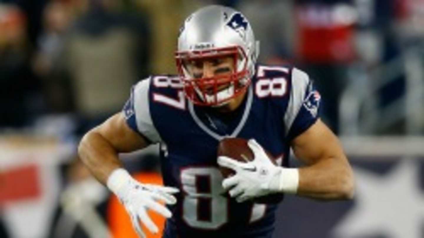 Rob Gronkowski's infection clears after fourth arm surgery - Sports ...