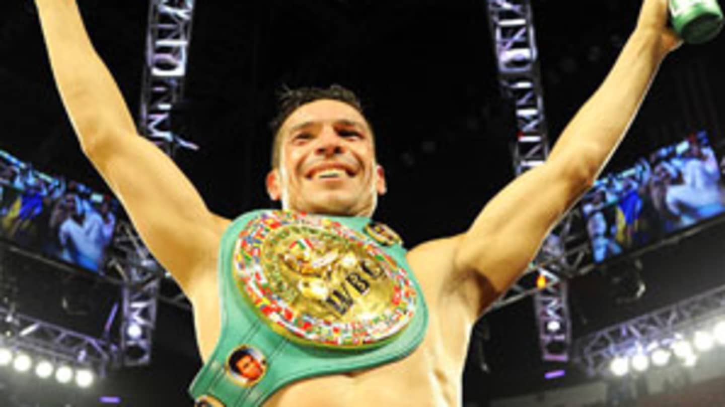 Bryan Armen Graham: Martinez reclaims middleweight title with dominant ...