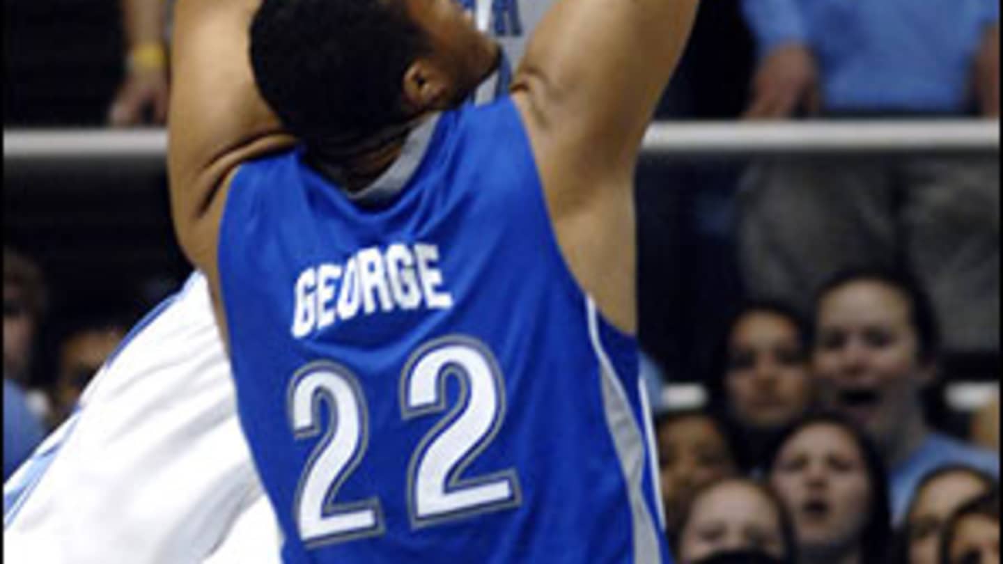 Campus Quick Slants: "The Dunk," Gus Johnson, Weekend at Bernie's and ...