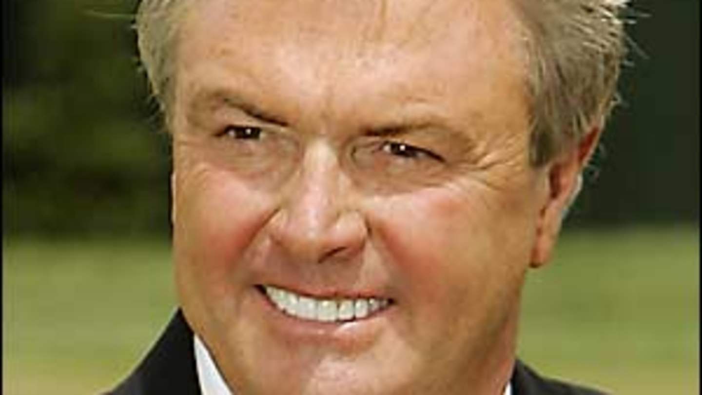 Tim Tuttle: Handicapping chances of Earnhardt Jr.'s suitors - Sports ...