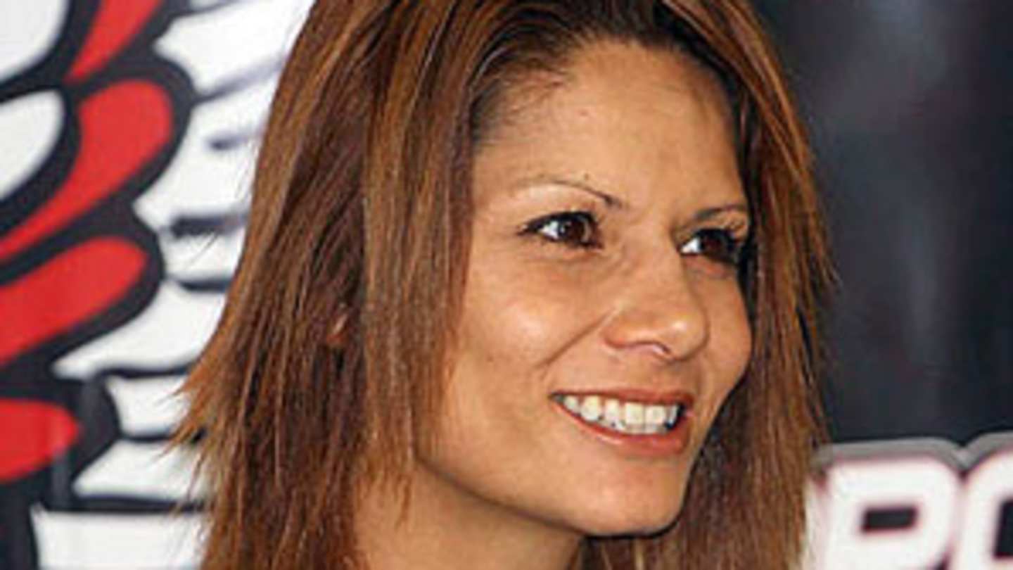 Couture off Strikeforce card - Sports Illustrated