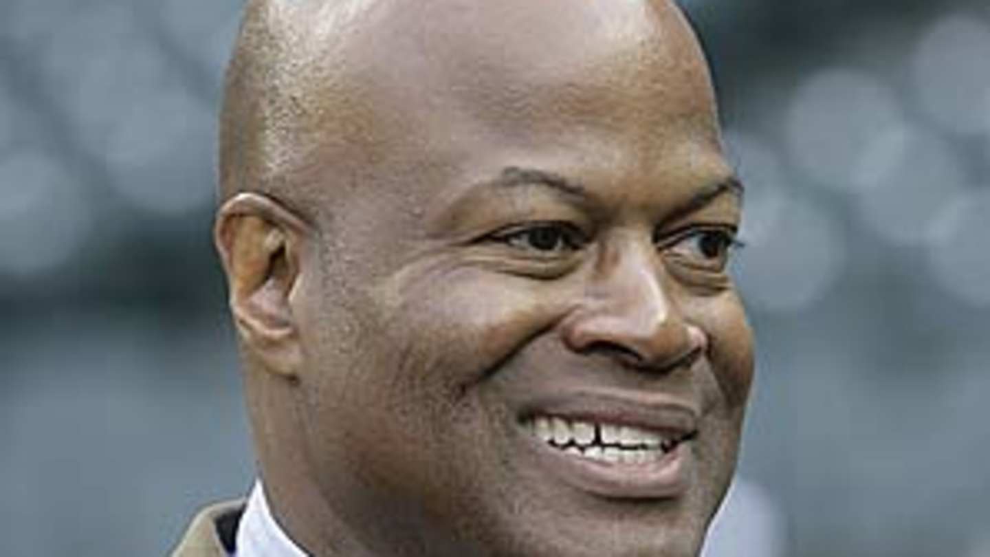 Marty Zied: With an eye on the prize, Mariners' announcer Sims is ...