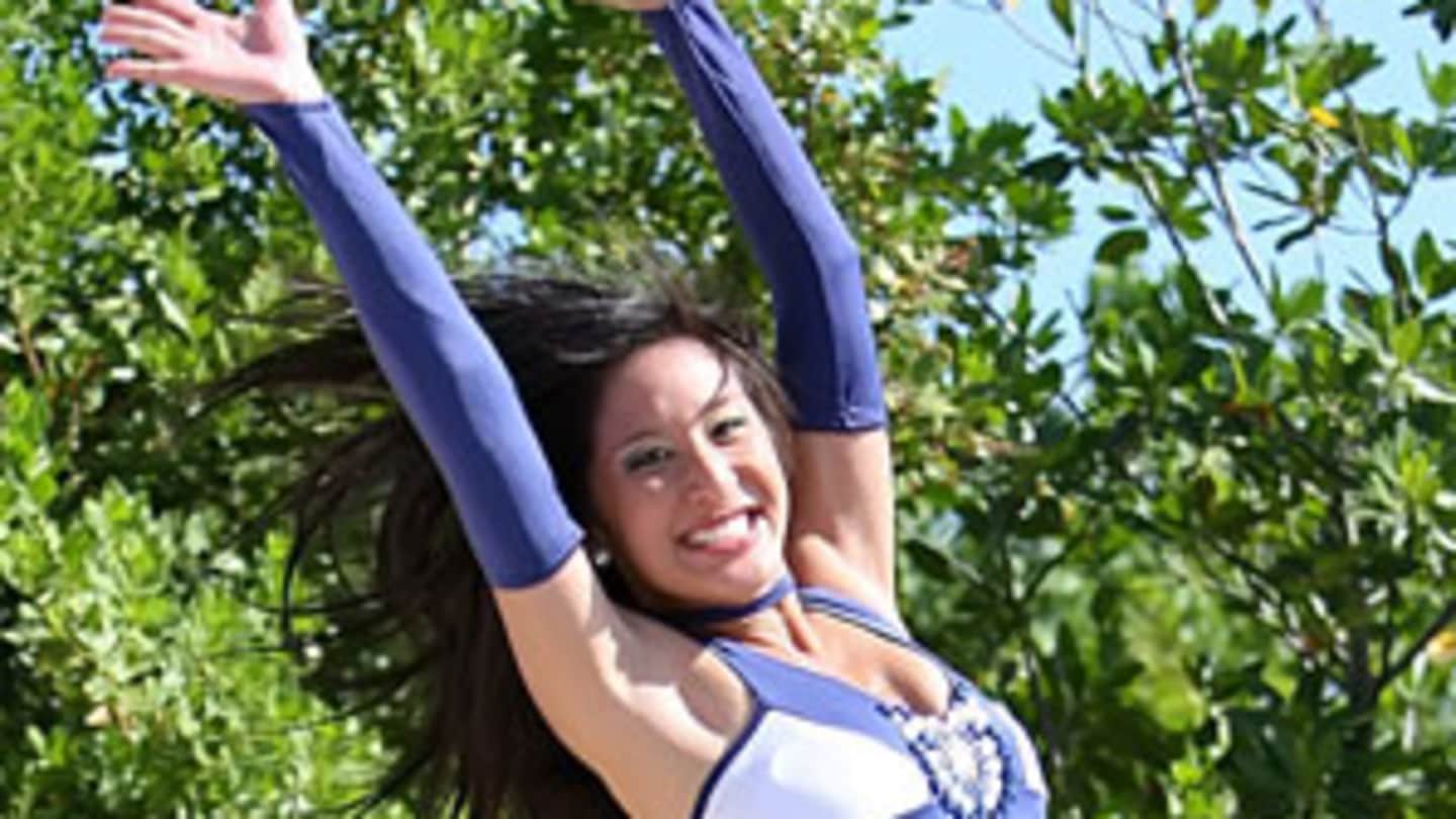 Cheerleader of the Week: FIU's Winnie Tseng - Sports Illustrated