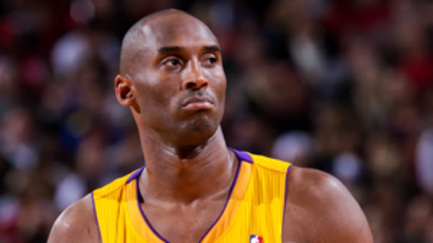 Lakers' Kobe Bryant tells critics to 'shut up' - Sports Illustrated