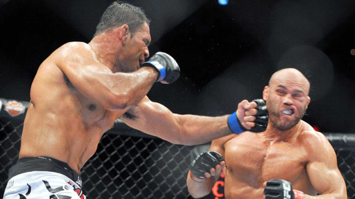 Best Shots From UFC 102 - Sports Illustrated