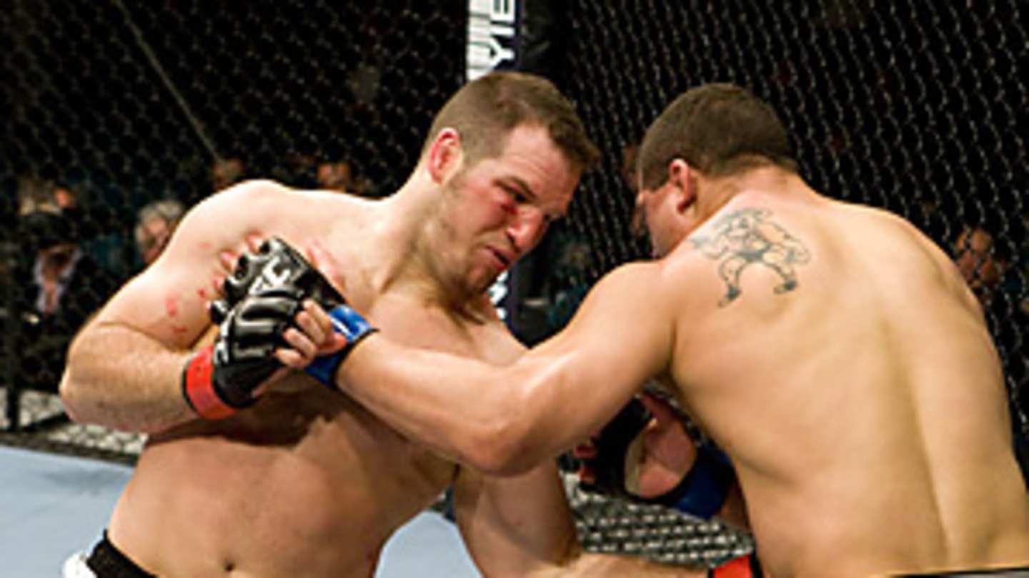 Josh Gross: Grandfather's wisdom continues to motivate heavyweight ...