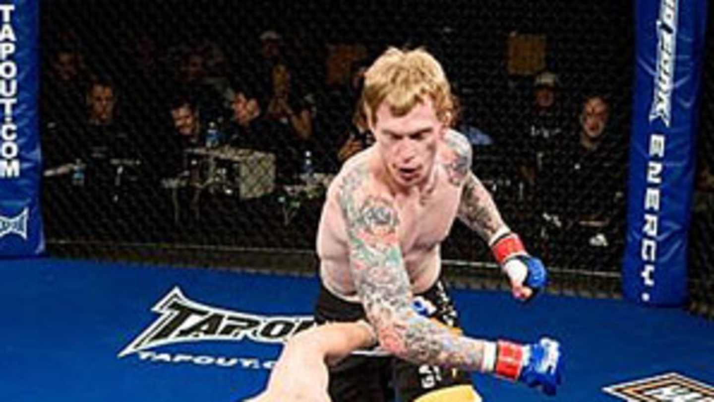 Torres wins big at WEC 37 - Sports Illustrated