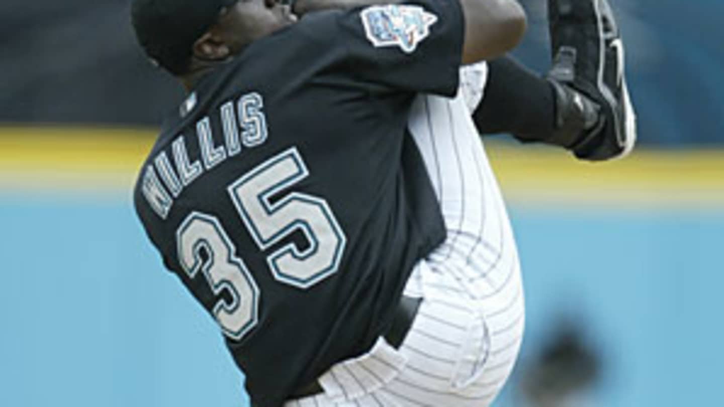 Last stop for the D-Train: Dontrelle Willis retires - Sports Illustrated