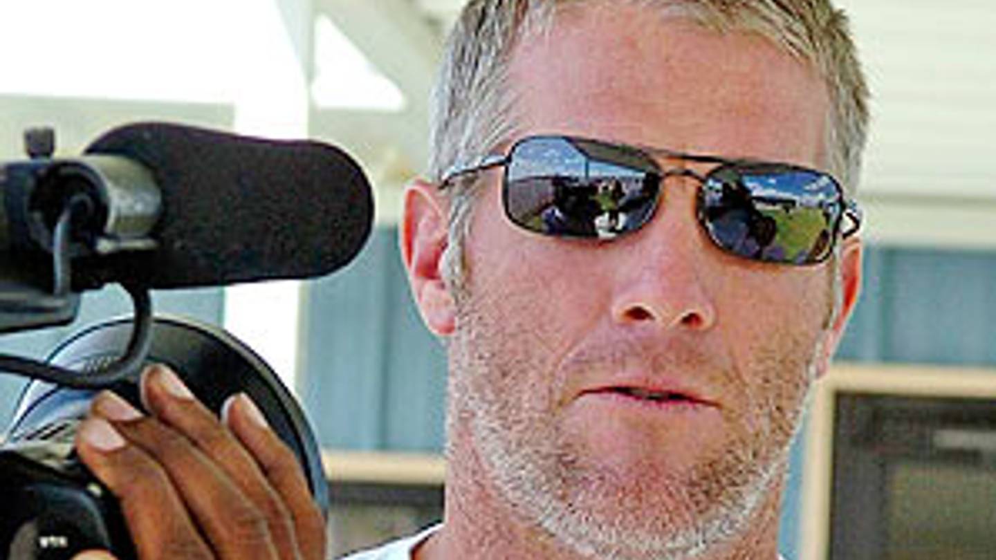 Ross Tucker: Favre, Winslow put themselves in precarious situations ...