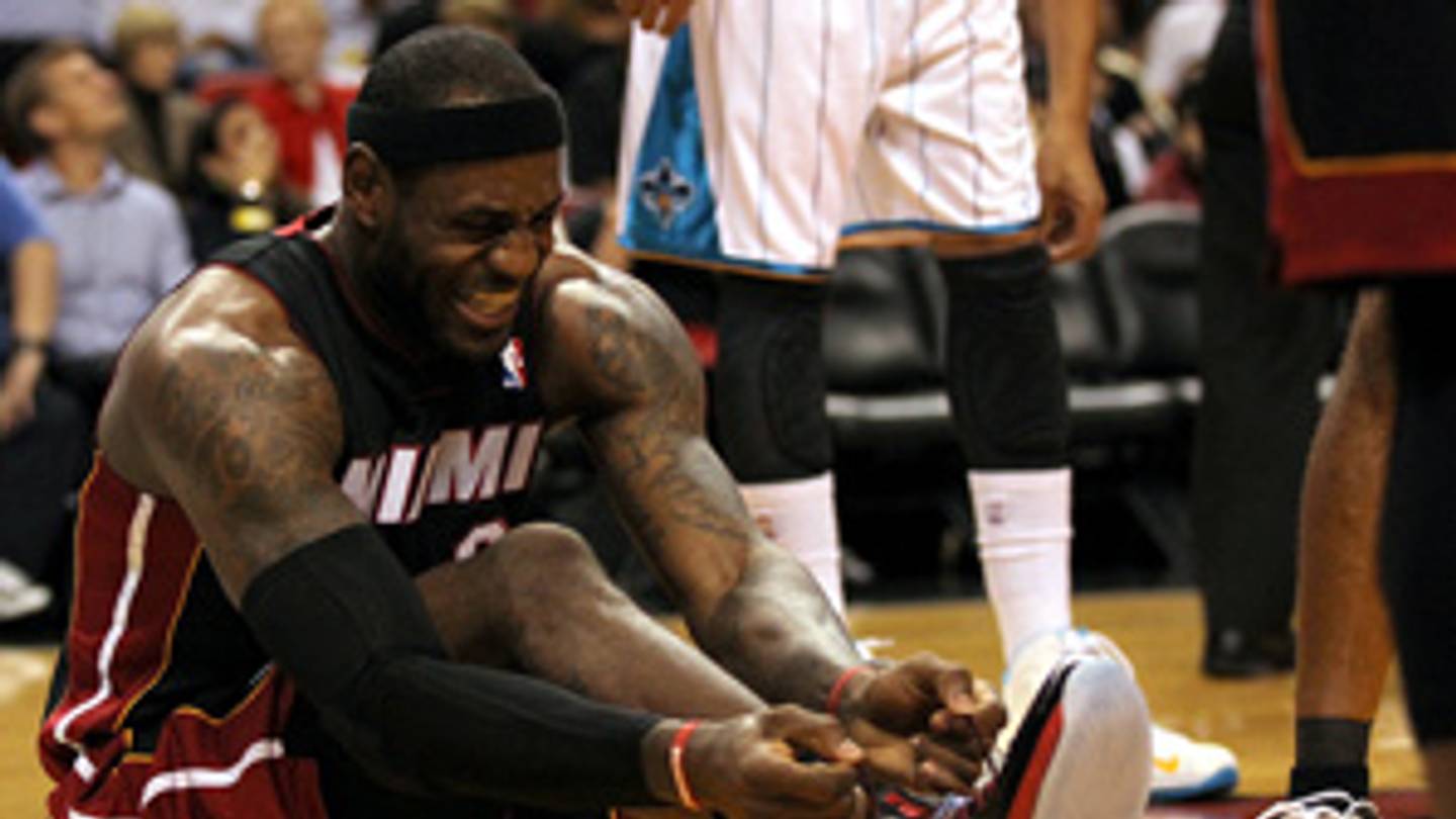 LeBron's ankle still sore, but no opener concerns - Sports Illustrated