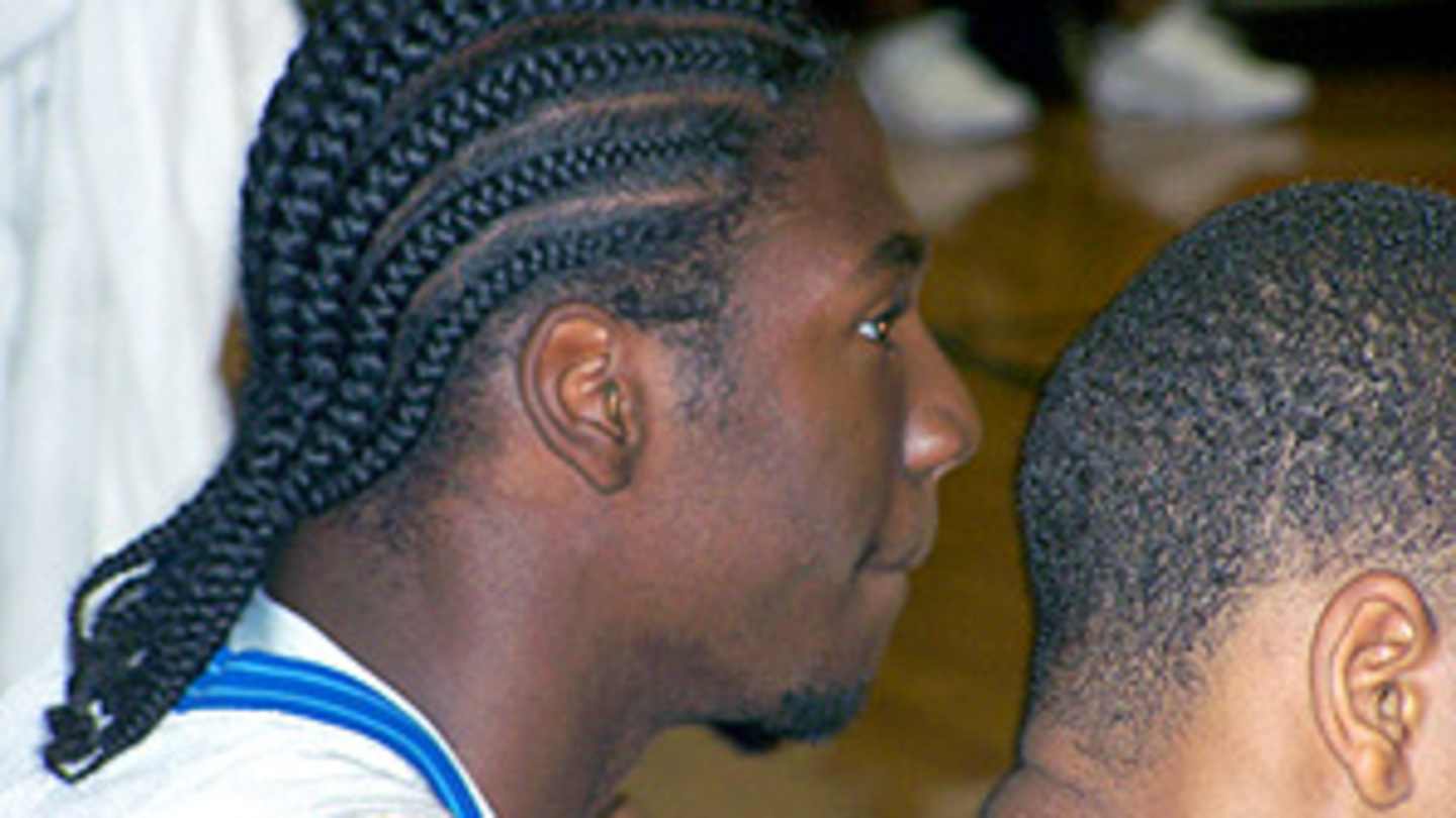 Andy Staples: Two stars look to buck trend and play two sports in ...