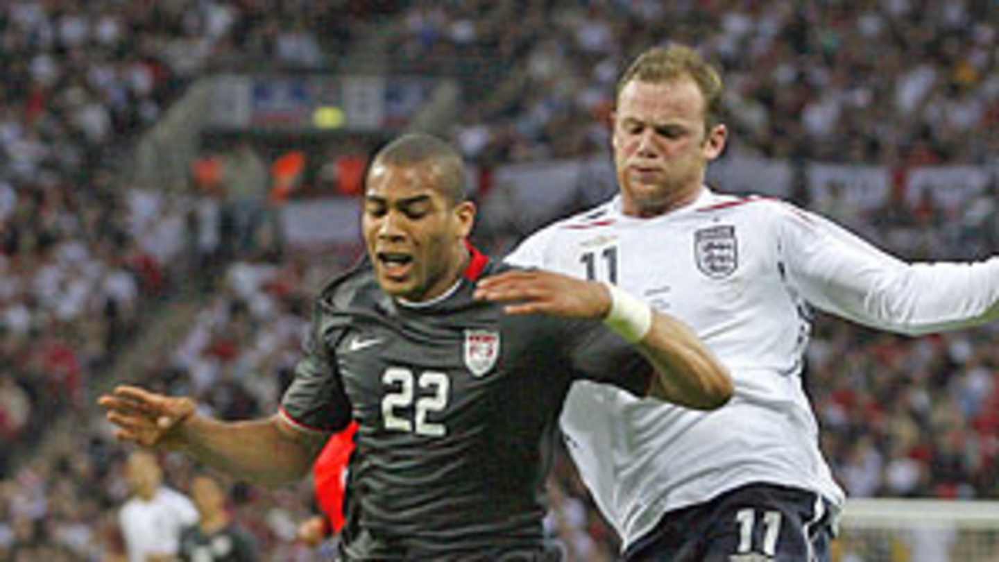 Greg Lalas: 'Gooch' earning attention with Newcastle flop in rear view ...