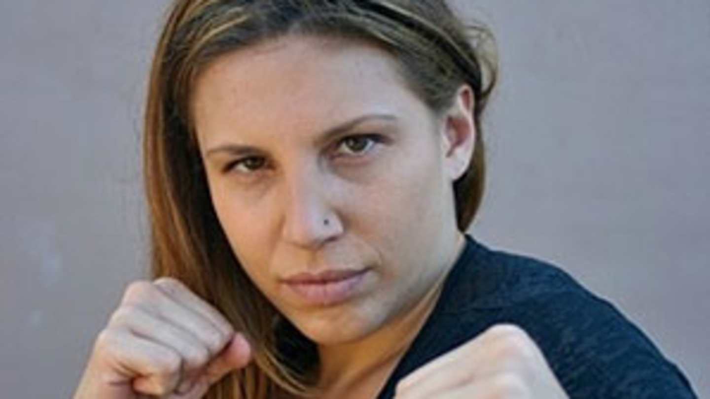 Loretta Hunt: Amanda Lucas, daughter of Star Wars creator, ready for ...