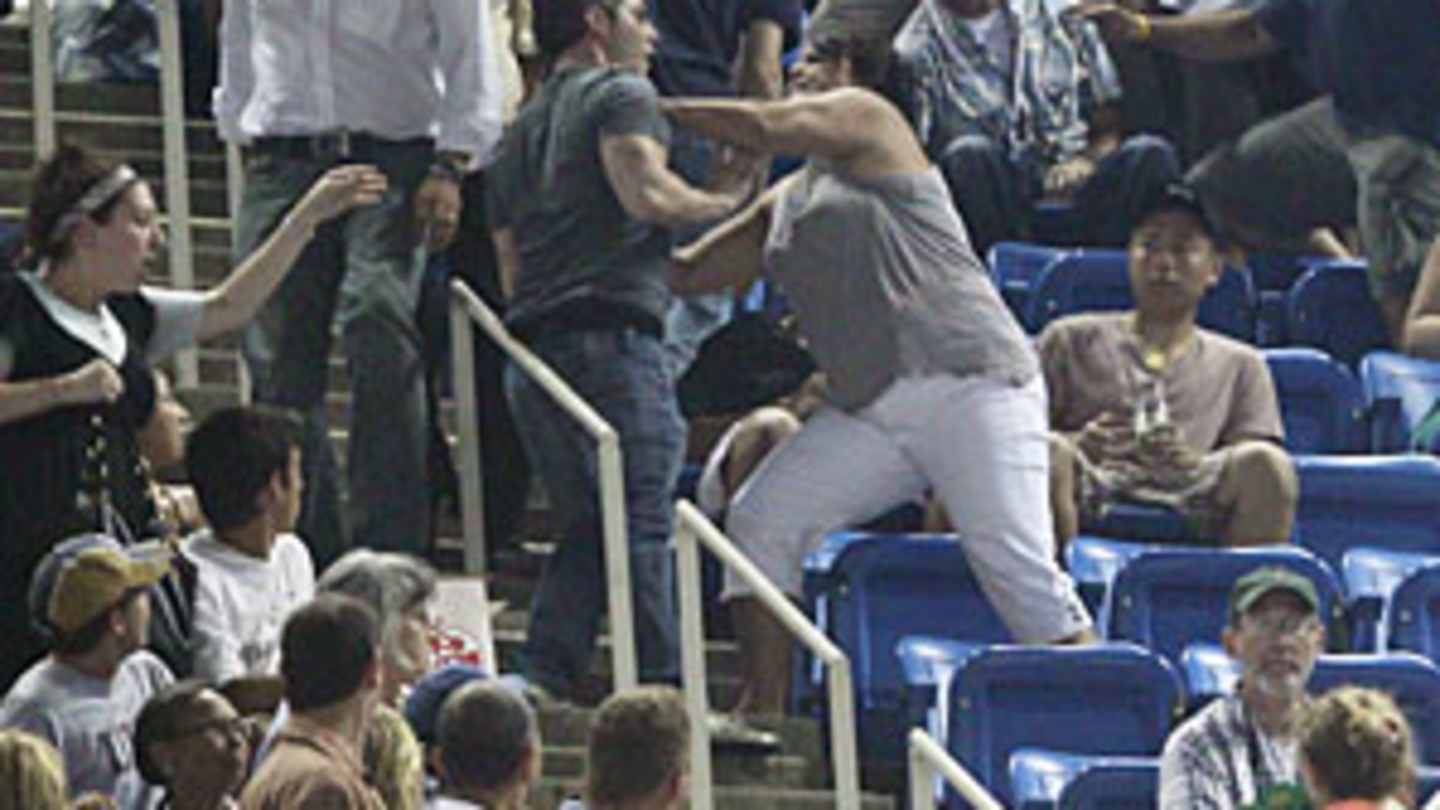Brawling U.S. Open fans banned for two years - Sports Illustrated