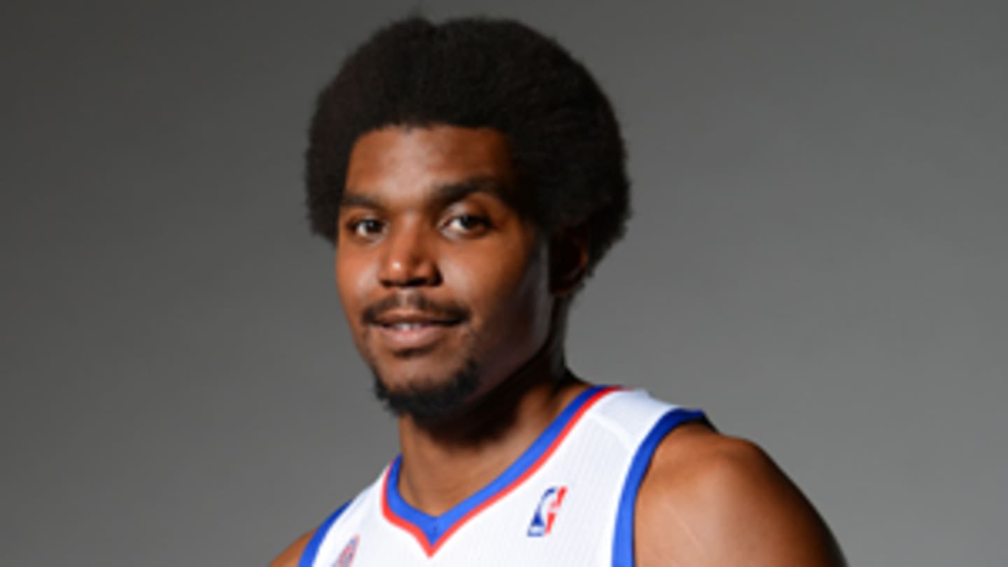 Sixers' Bynum confirms 'setback' in left knee happened while bowling ...