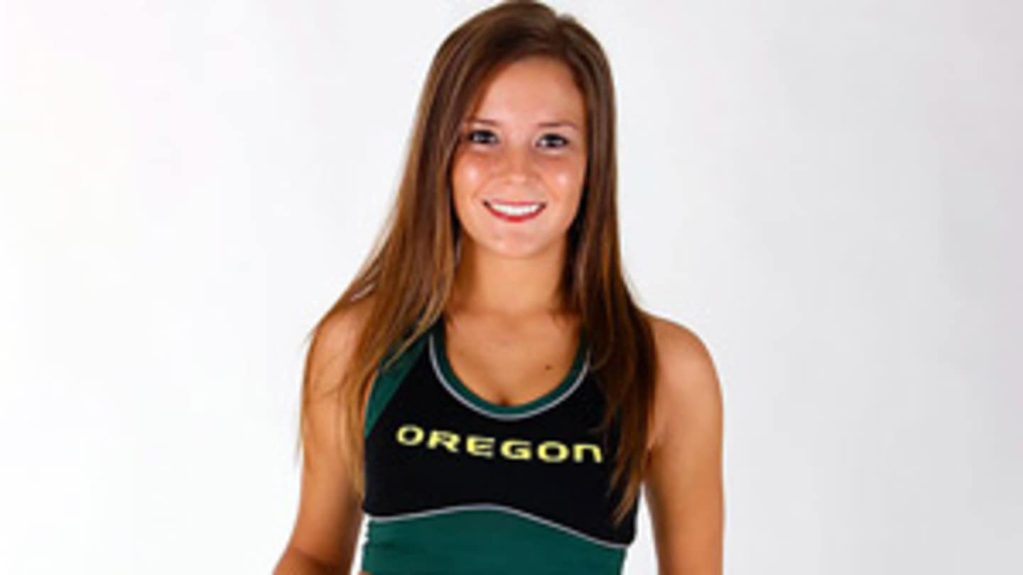 Cheerleader of the Week: Oregon's Lisa - Sports Illustrated