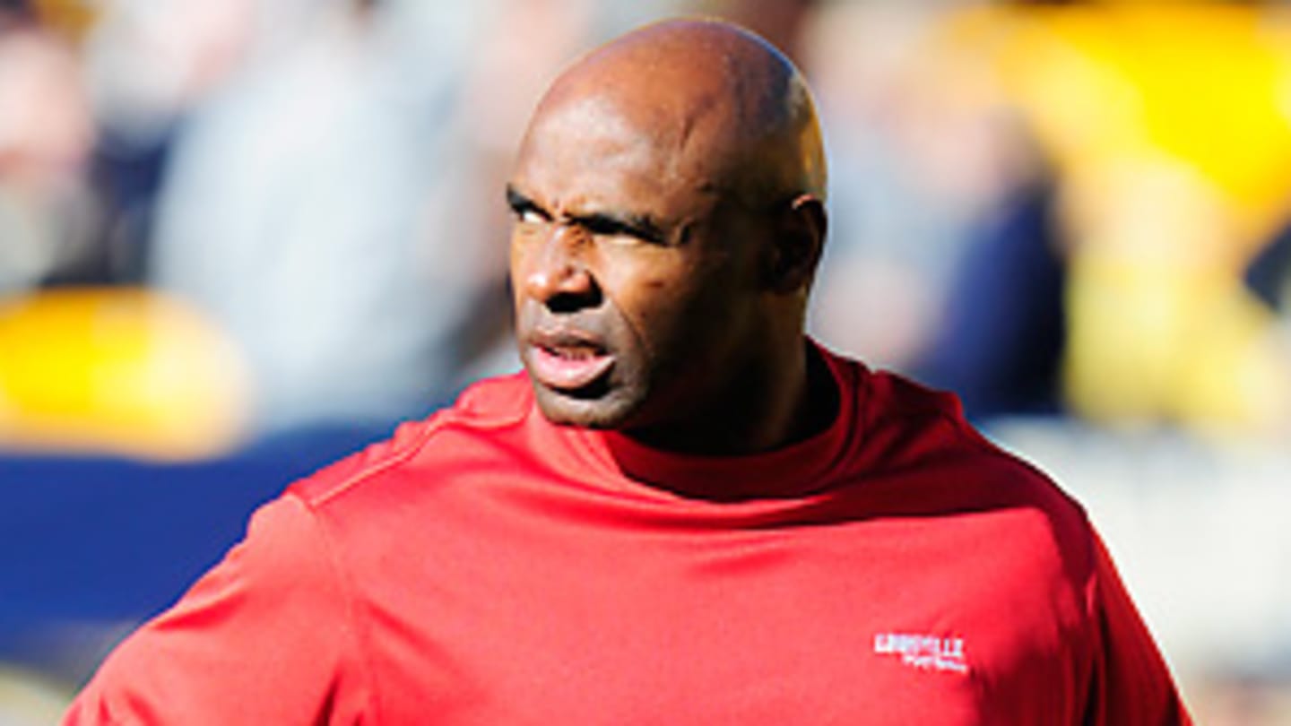 Pete Thamel: Charlie Strong turns down Tennessee offer, will stay at ...