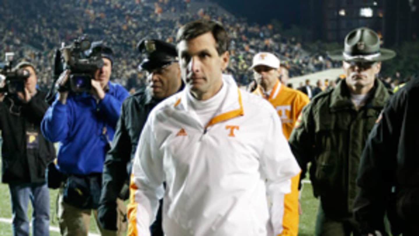 Volunteers fire Dooley after three losing seasons - Sports Illustrated