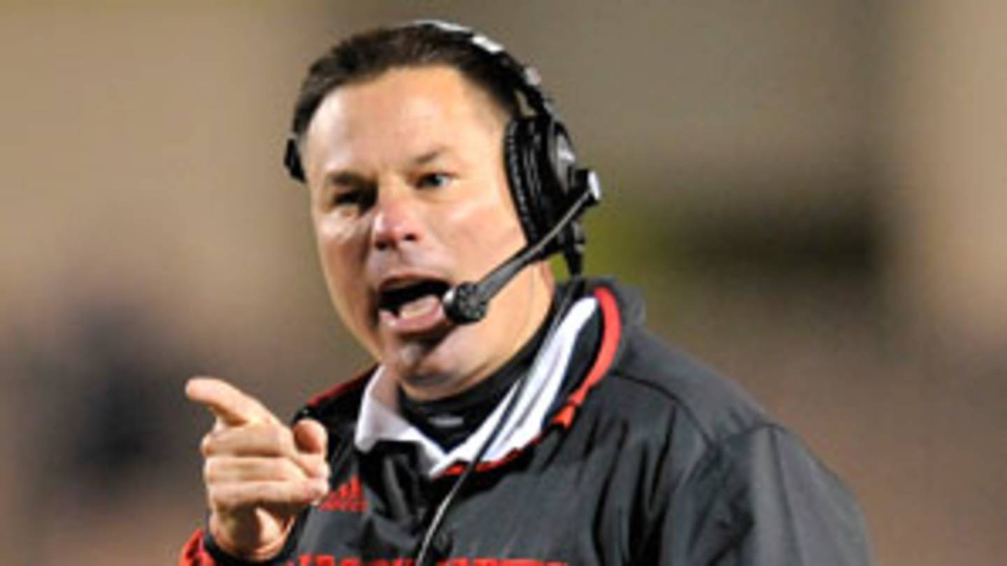 Butch Jones hired as Tennessee coach - Sports Illustrated