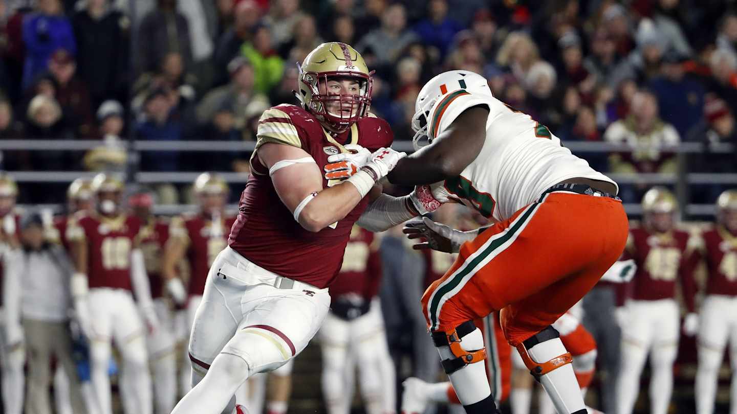 Cardinals Place Former Boston College DE Zach Allen On Injured Reserve ...