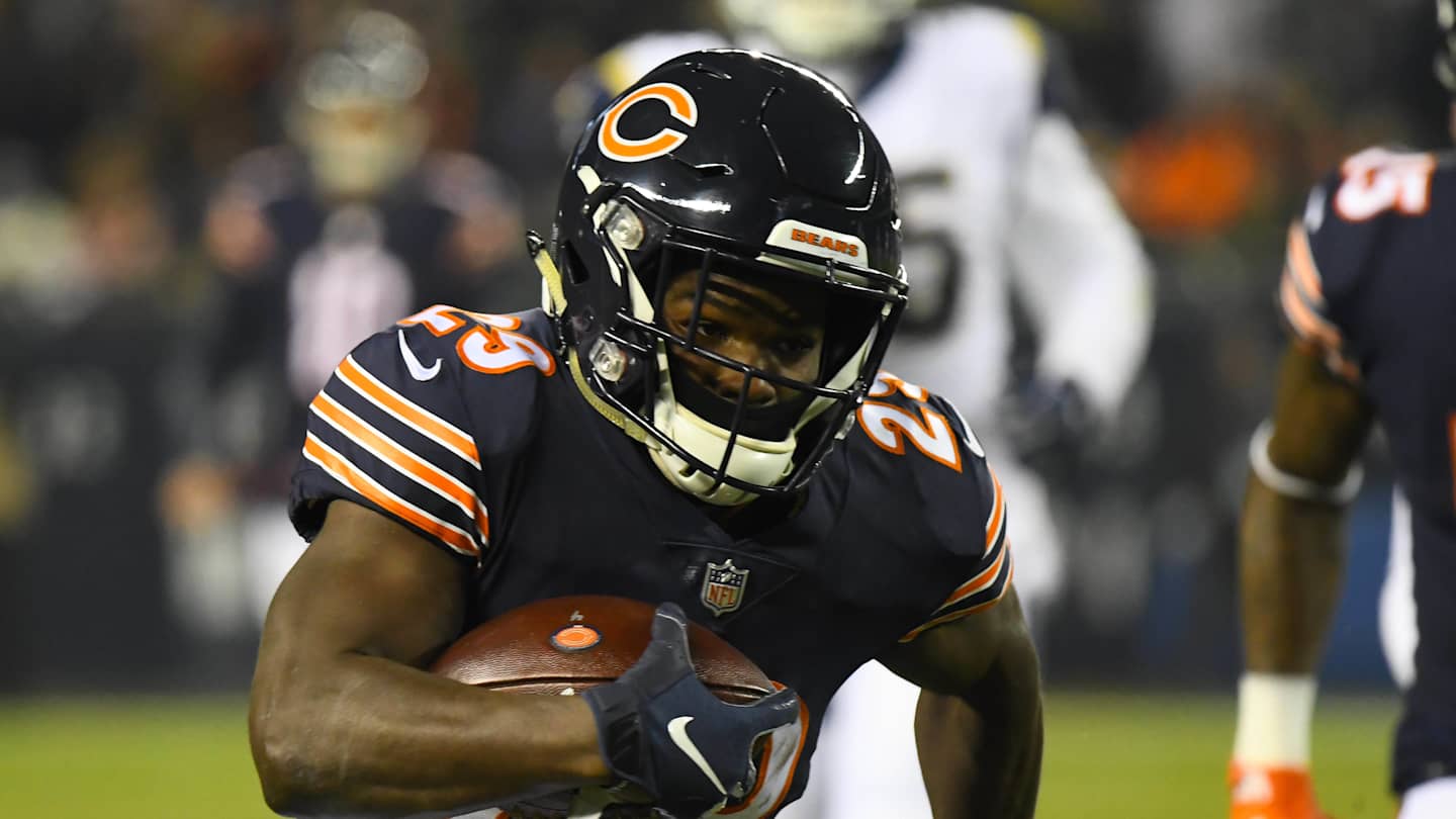 Struggling Giants Offer Bears Real Chance to Go Deep - Sports ...