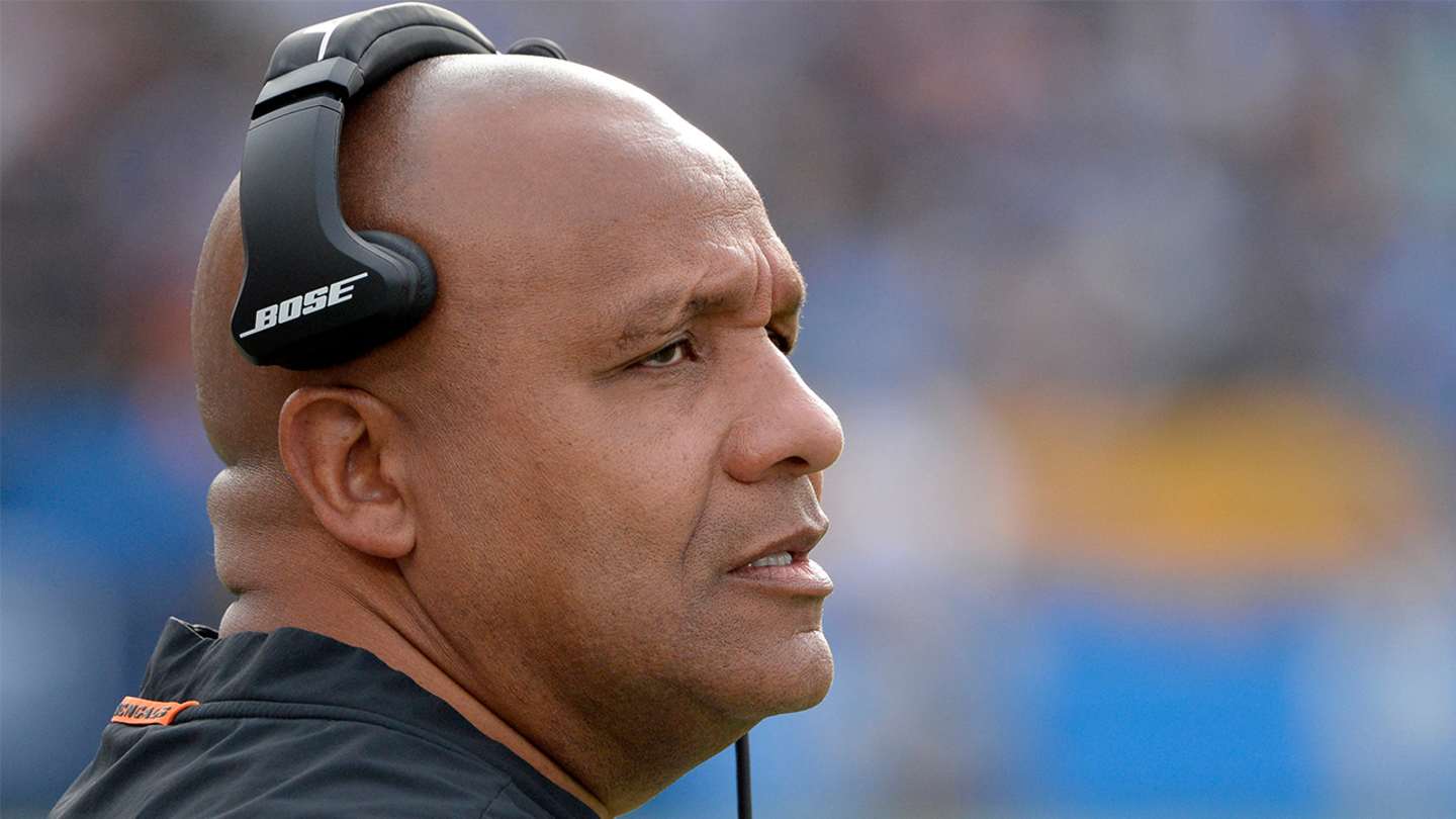 Colin Kaepernick: Hue Jackson wanted to draft former 49ers QB - Sports ...