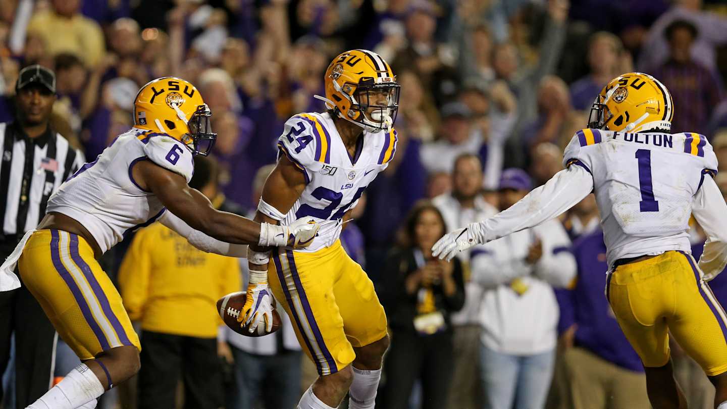 LSU Stays at No. 1 in Latest College Football Playoff Rankings - Sports ...