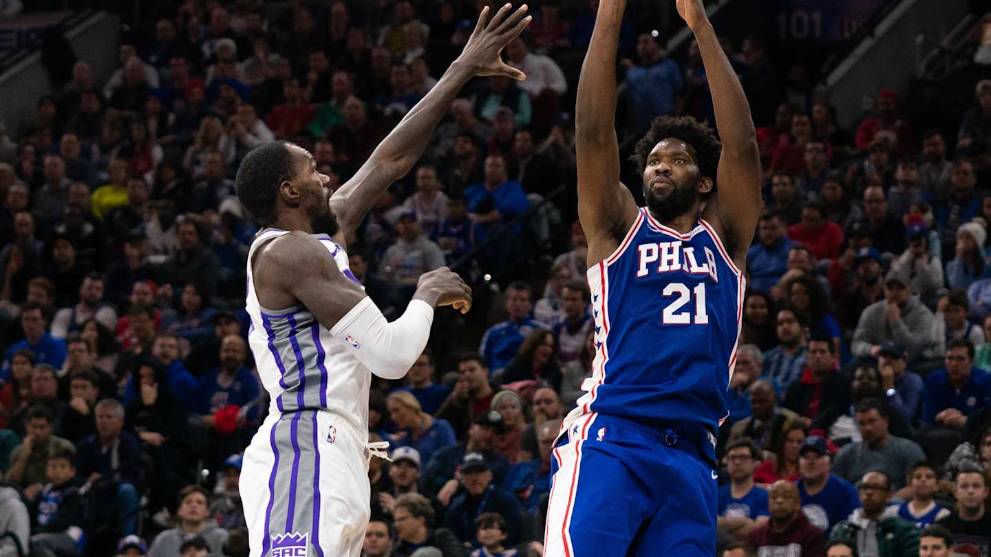 Joel Embiid Bounces Back in Sixers' Win Over Kings - Sports Illustrated ...