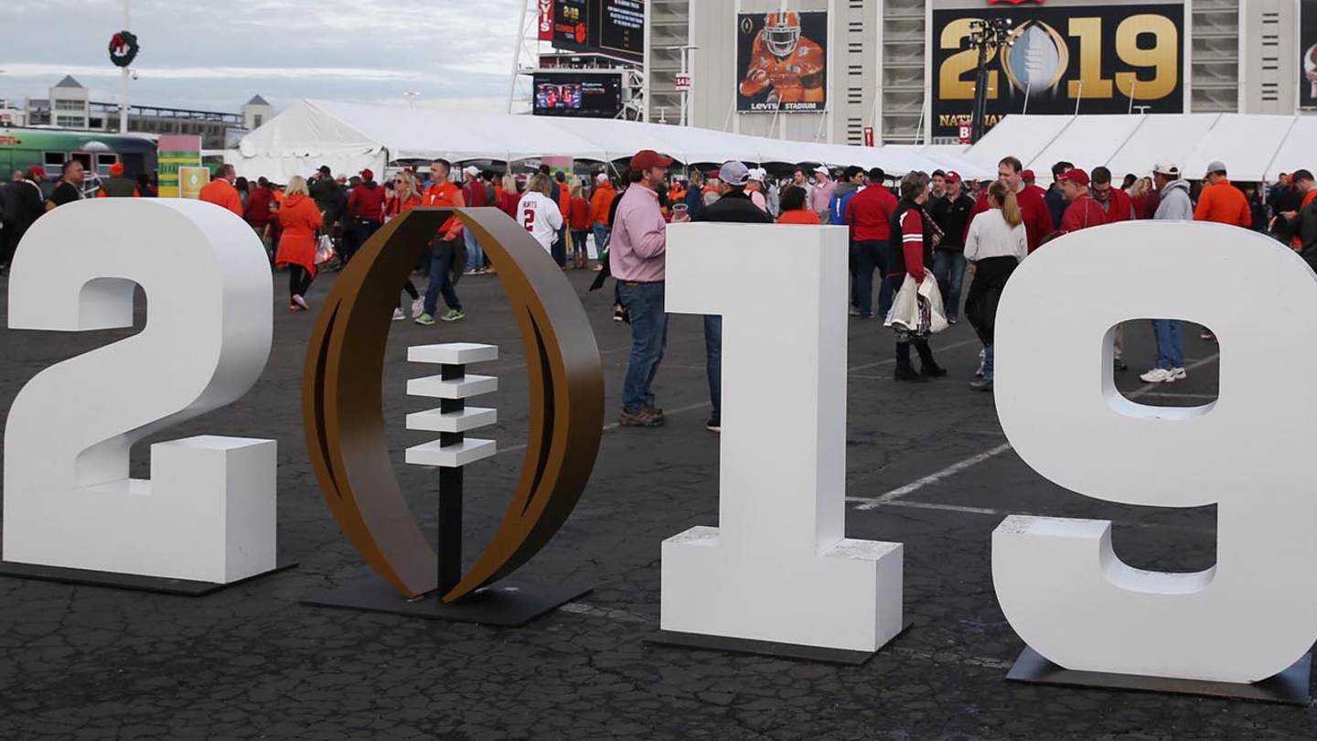 College football bowl game schedule: 2019-20 dates, TV channel, times ...