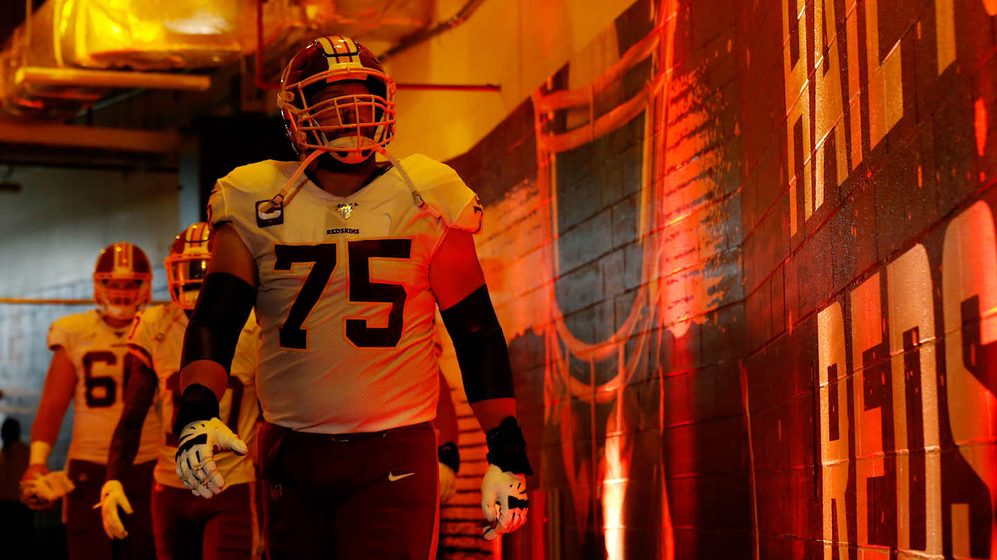 Scherff Officially Signs (Franchise Tag)! - Sports Illustrated ...