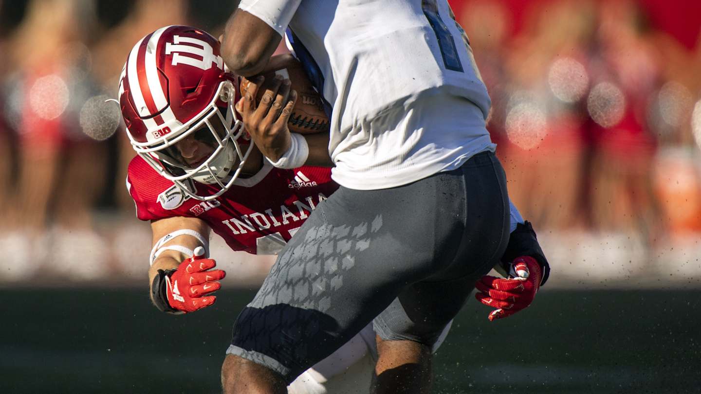 Linebackers McFadden, Jones Ready For One Last Ride Together - Sports ...