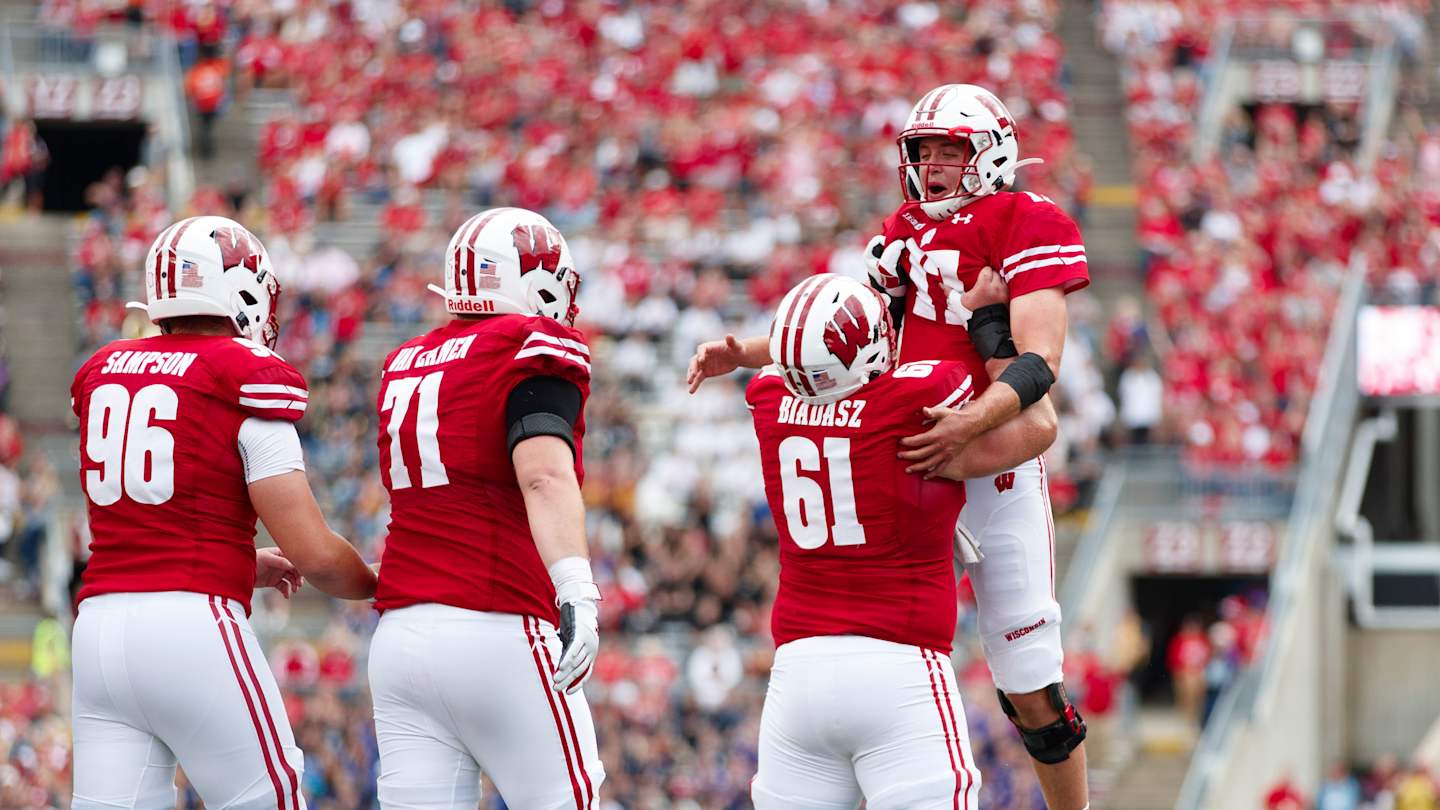 Wisconsin football: 2019 offensive line review - Sports Illustrated ...
