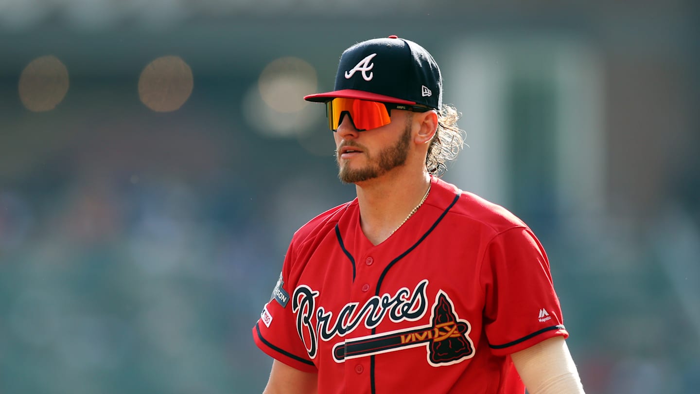 Former Braves 3B Josh Donaldson released by Yankees; is a reunion ...