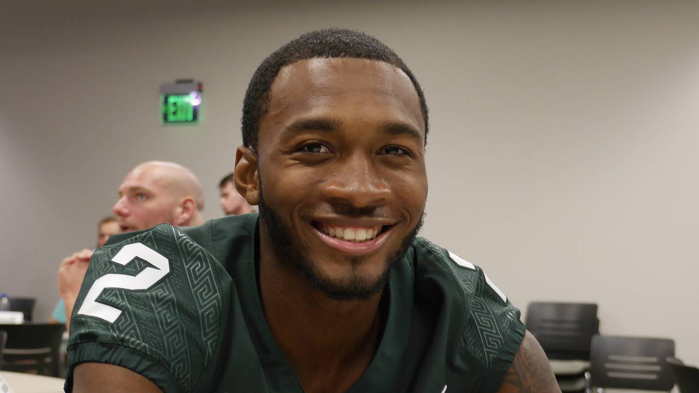 Justin "NIGHT TRAIN" Layne After Practice Purdue Week! - Sports ...