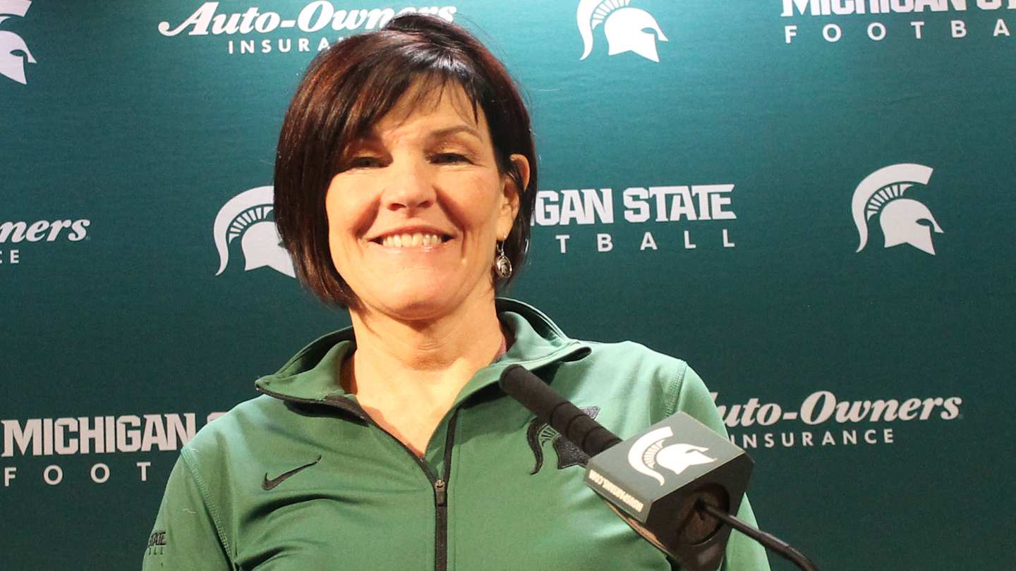 MSU Volleyball Coach Cathy George! - Sports Illustrated Michigan State ...