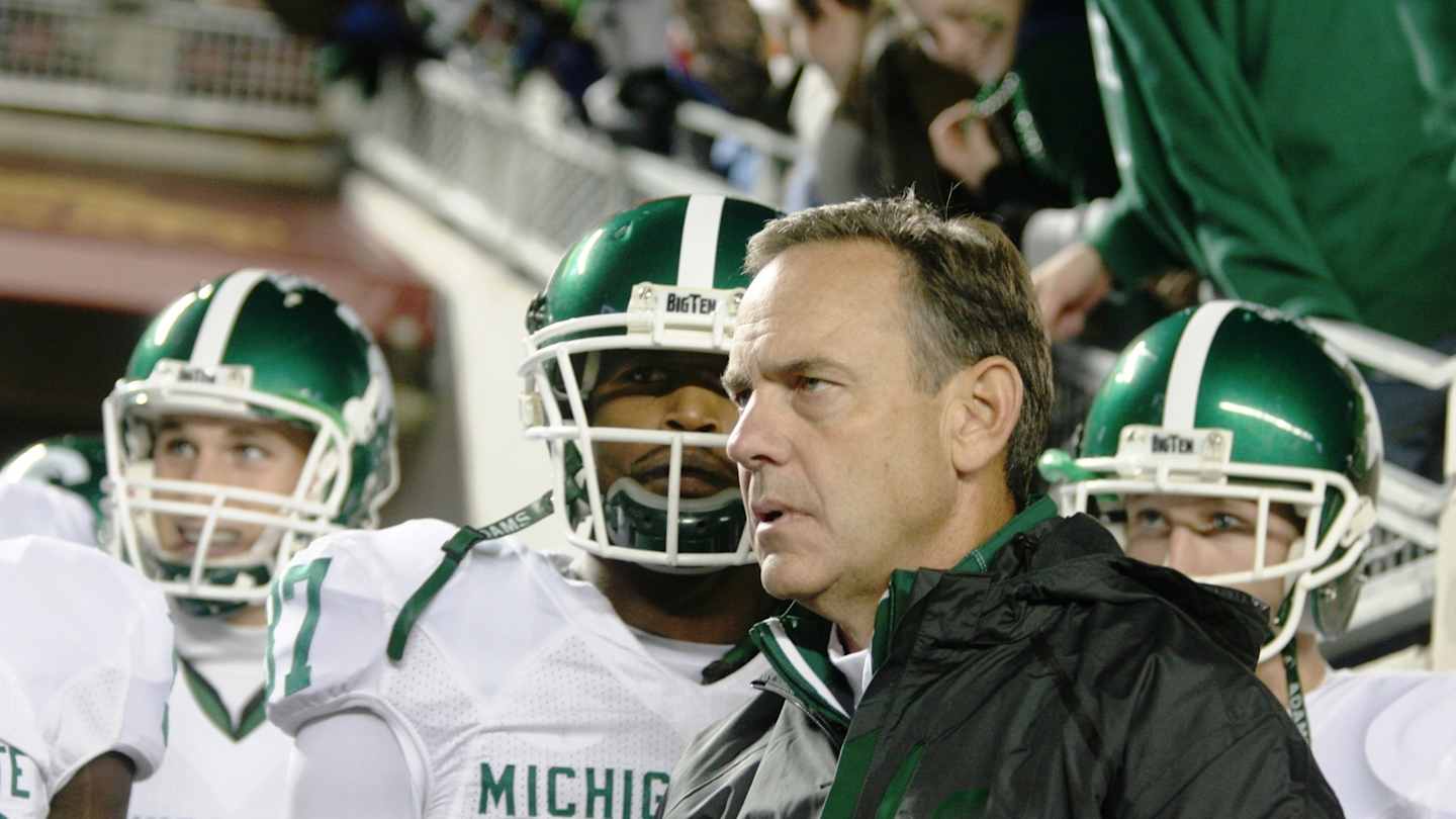 From Here in Chicago: Spartan Pre Season Offensive Depth Chart - Sports ...