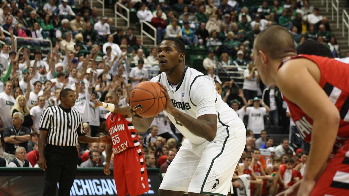 Derrick Nix Back With the MSU Basketball Team - Sports Illustrated ...