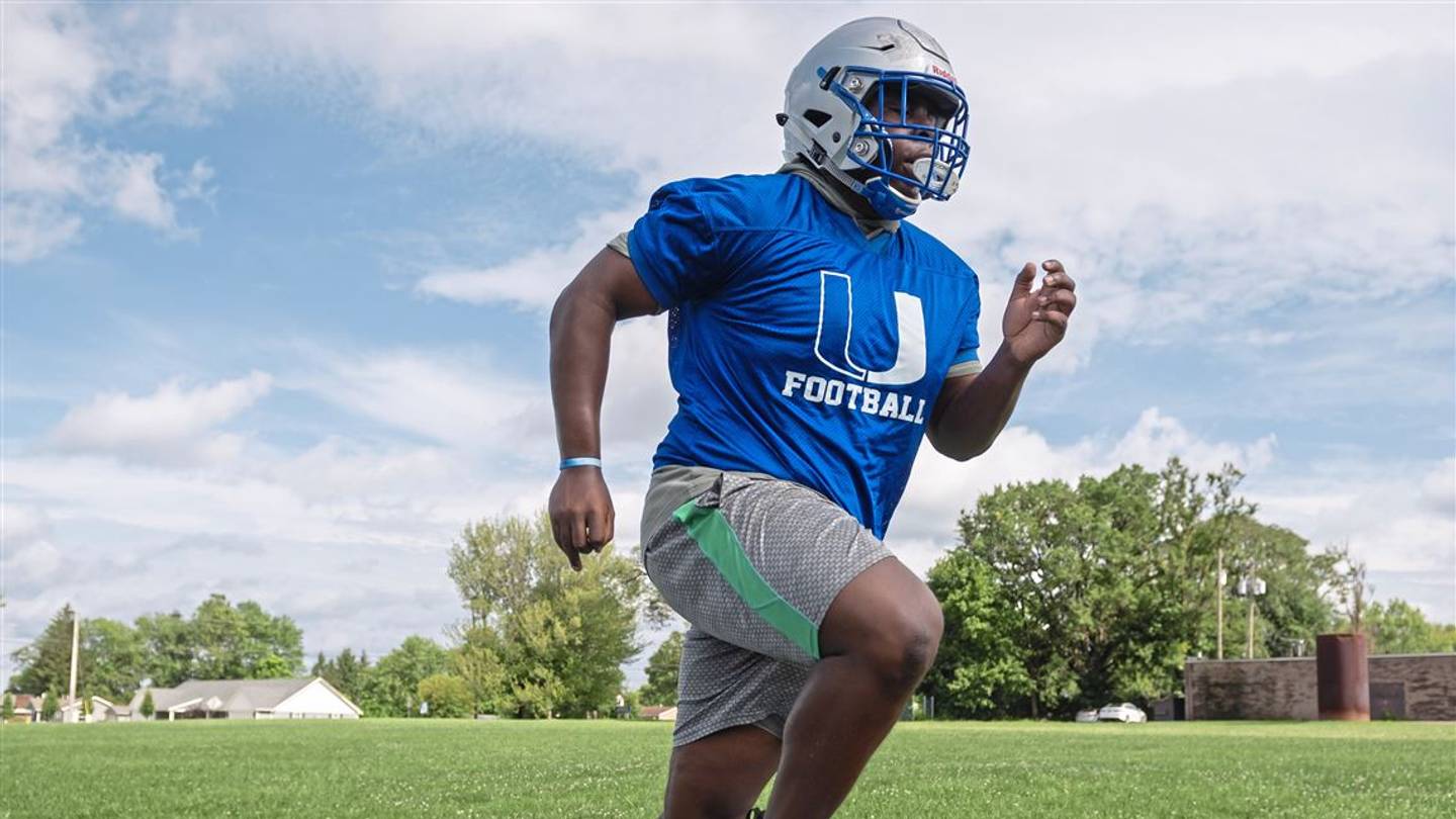 Highlights & Evaluation: Louisville OG Signee Aaron Gunn - Sports ...