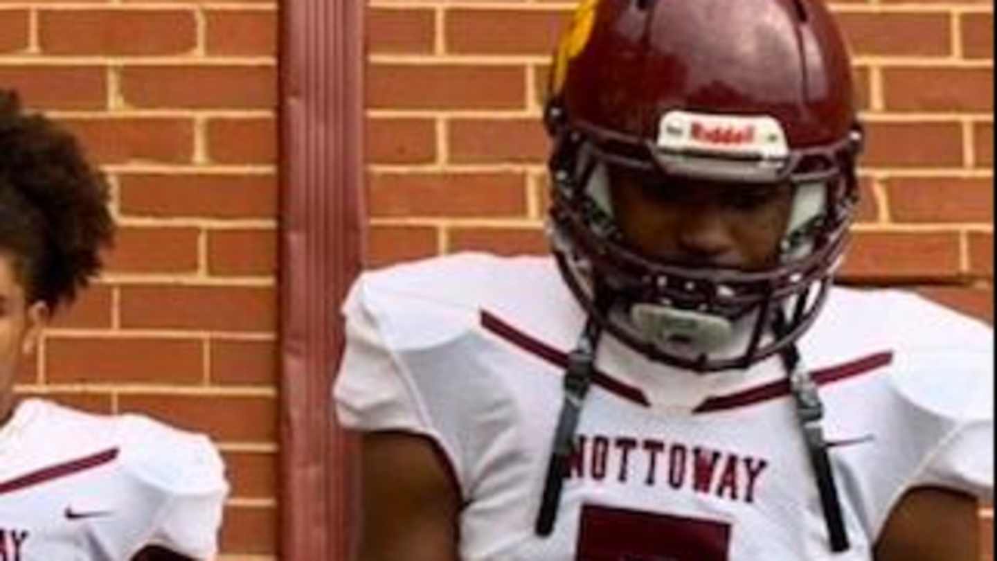 '22 ATH Tyler Banks "Very Blessed" With First Power Five Offer From ...