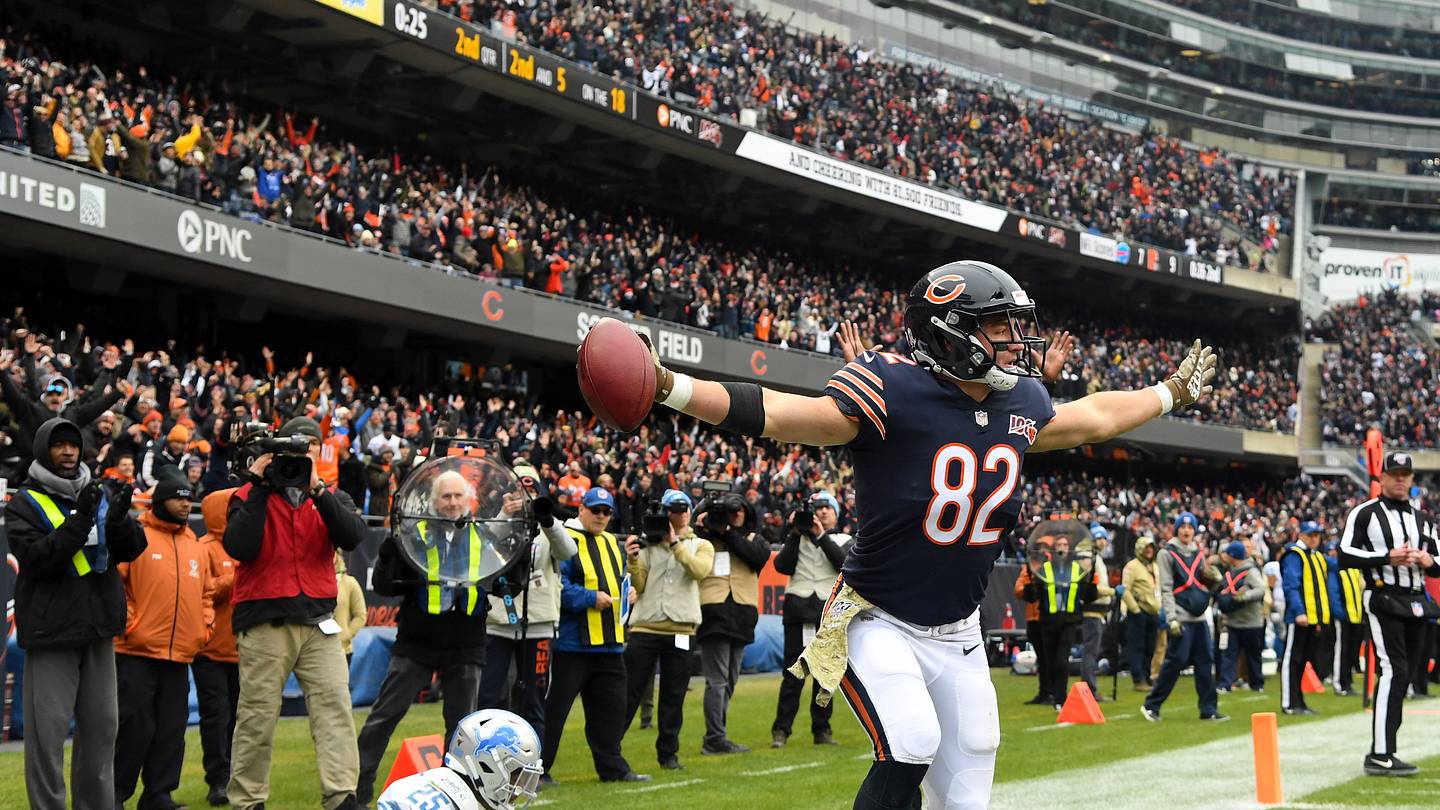 Chicago Bears Release Tight End Ben Braunecker - Sports Illustrated ...