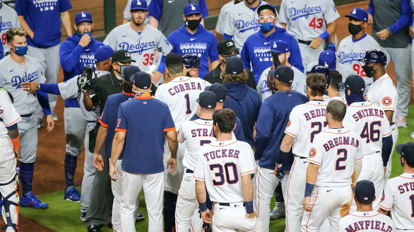 Dodgers, Astros benches clear after Joe Kelly strikes out Carlos Correa ...