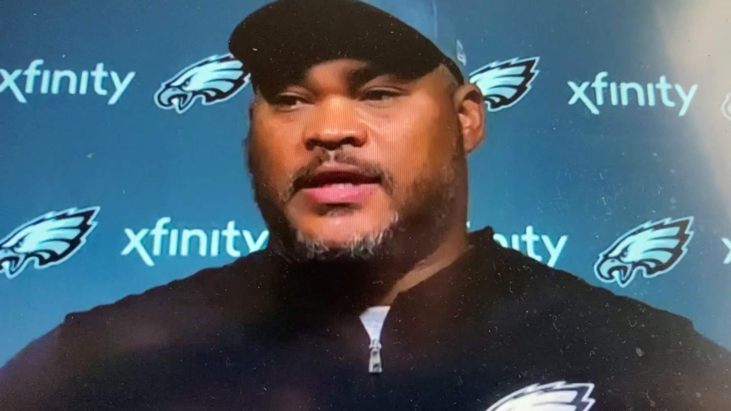 Duce Staley, Jerod Mayo Highlight Day 4 of Eagles Coaching Search ...