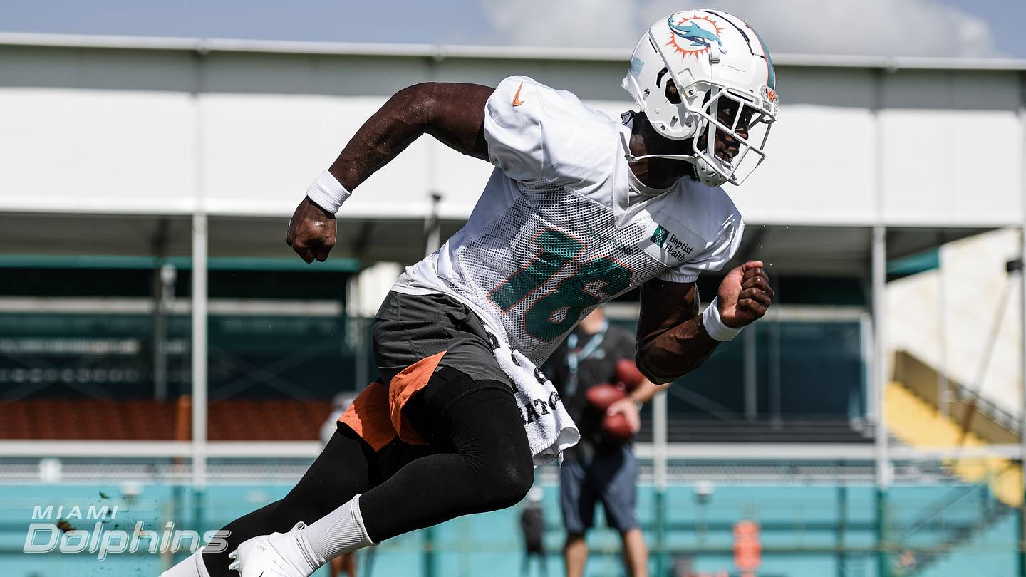 Number 16 and the Three Dolphins Who Wore It Best - Sports Illustrated ...