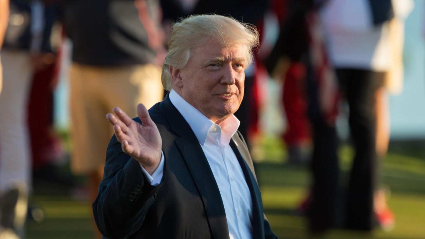 New York Jets: Donald Trump plays golf with former Jets kicker Jay ...