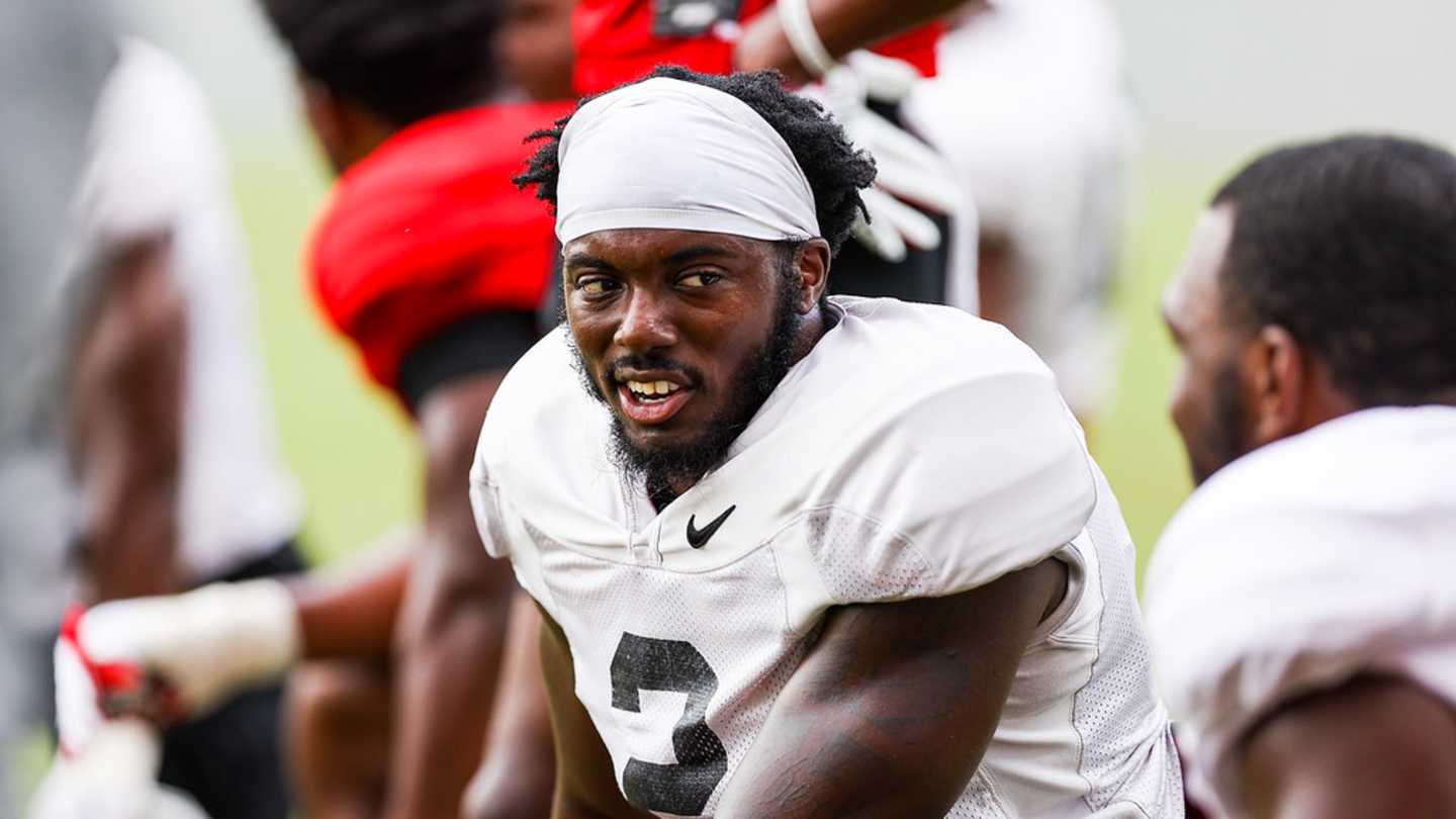 What We Learned About Georgia Football Team From First Scrimmage ...